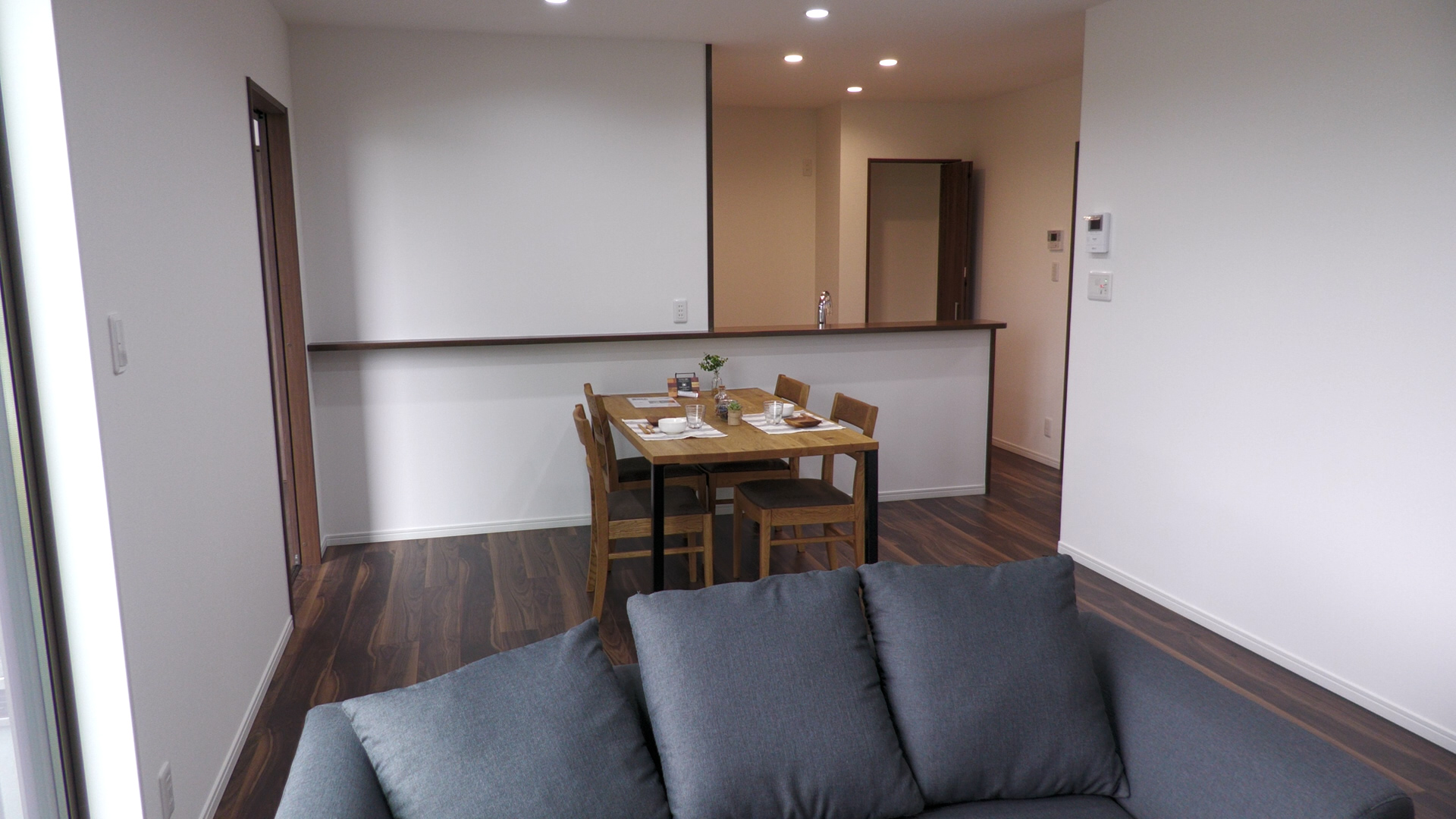 #061【平屋建】便利機能満載！子供と両親の繋がりを大切にする平屋【LibWork～リブワーク～】 | YouTube動画紹介 | 注文住宅は熊本・福岡・大分・佐賀・千葉のハウスメーカー【リブワーク】