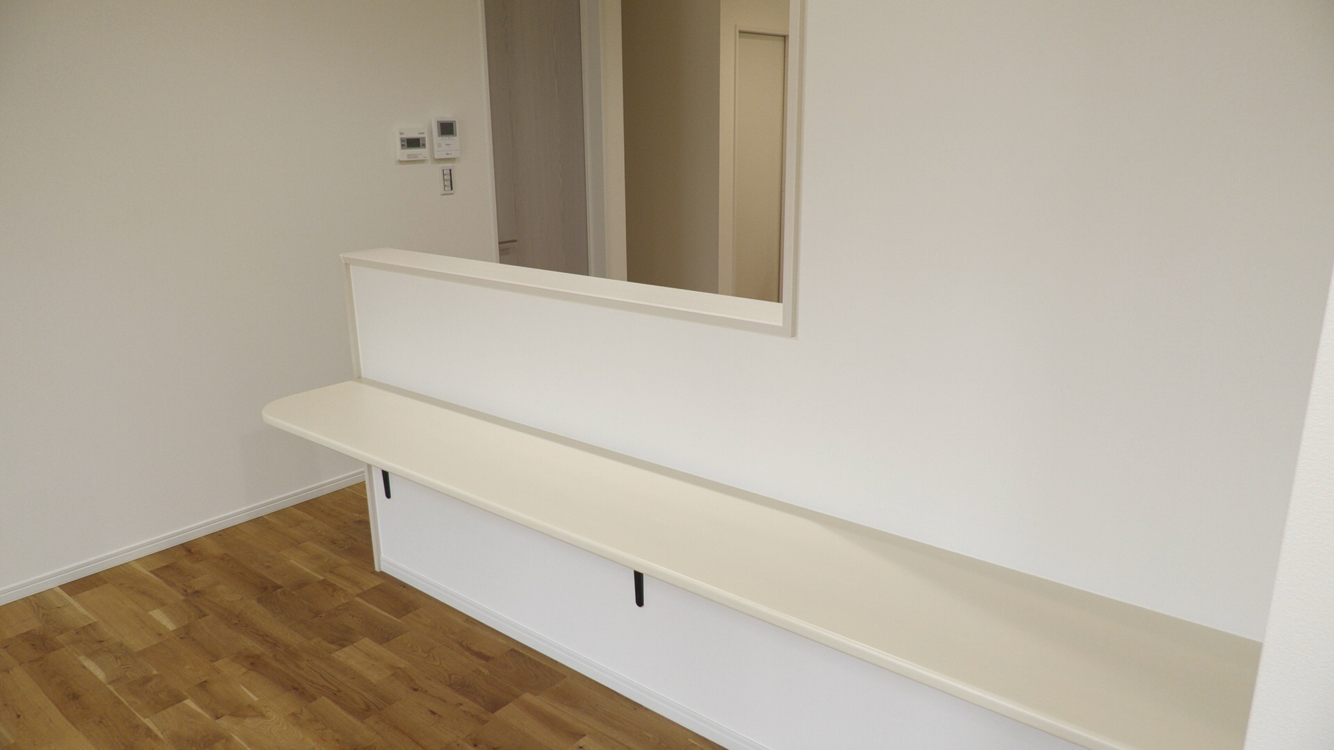 #062【平屋建】リビングの開放性抜群！風通し最高で自然を感じる平屋【LibWork～リブワーク～】 - リブワーク YouTube特設サイト