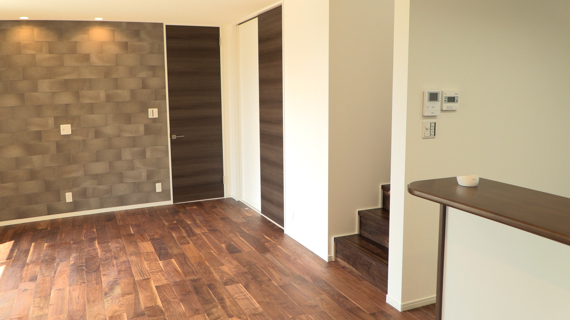 #015【2階建】全部屋広い！2階建てのメリットを詰め込んだ家【LibWork～リブワーク～】 | YouTube動画紹介 | 注文住宅は熊本・福岡・大分・佐賀・千葉のハウスメーカー【リブワーク】