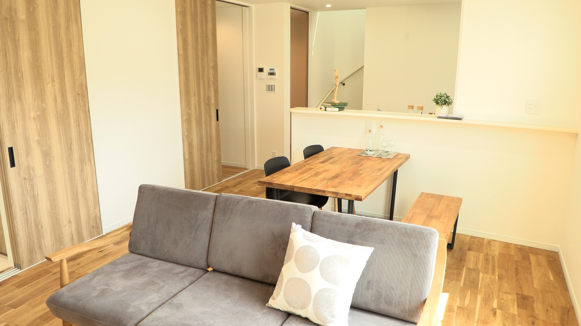 #019【2階建】暮らしやすさを考える！全体バランスを重視した家【LibWork～リブワーク～】 | YouTube動画紹介 | 注文住宅は熊本・福岡・大分・佐賀・千葉のハウスメーカー【リブワーク】