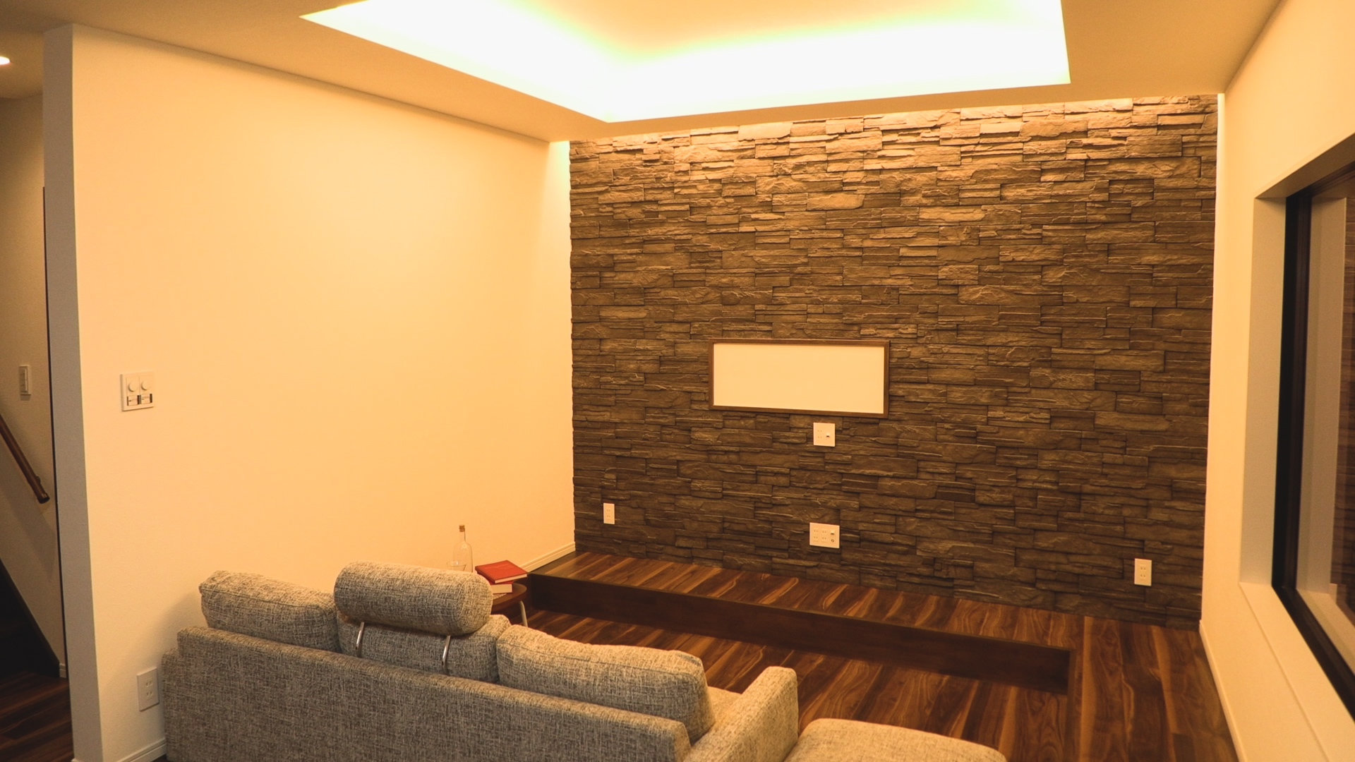 #025【2階建】間取りもクロスも個性的すぎてオシャレな家【LibWork～リブワーク～】 | YouTube動画紹介 | 注文住宅は熊本・福岡・大分・佐賀・千葉のハウスメーカー【リブワーク】