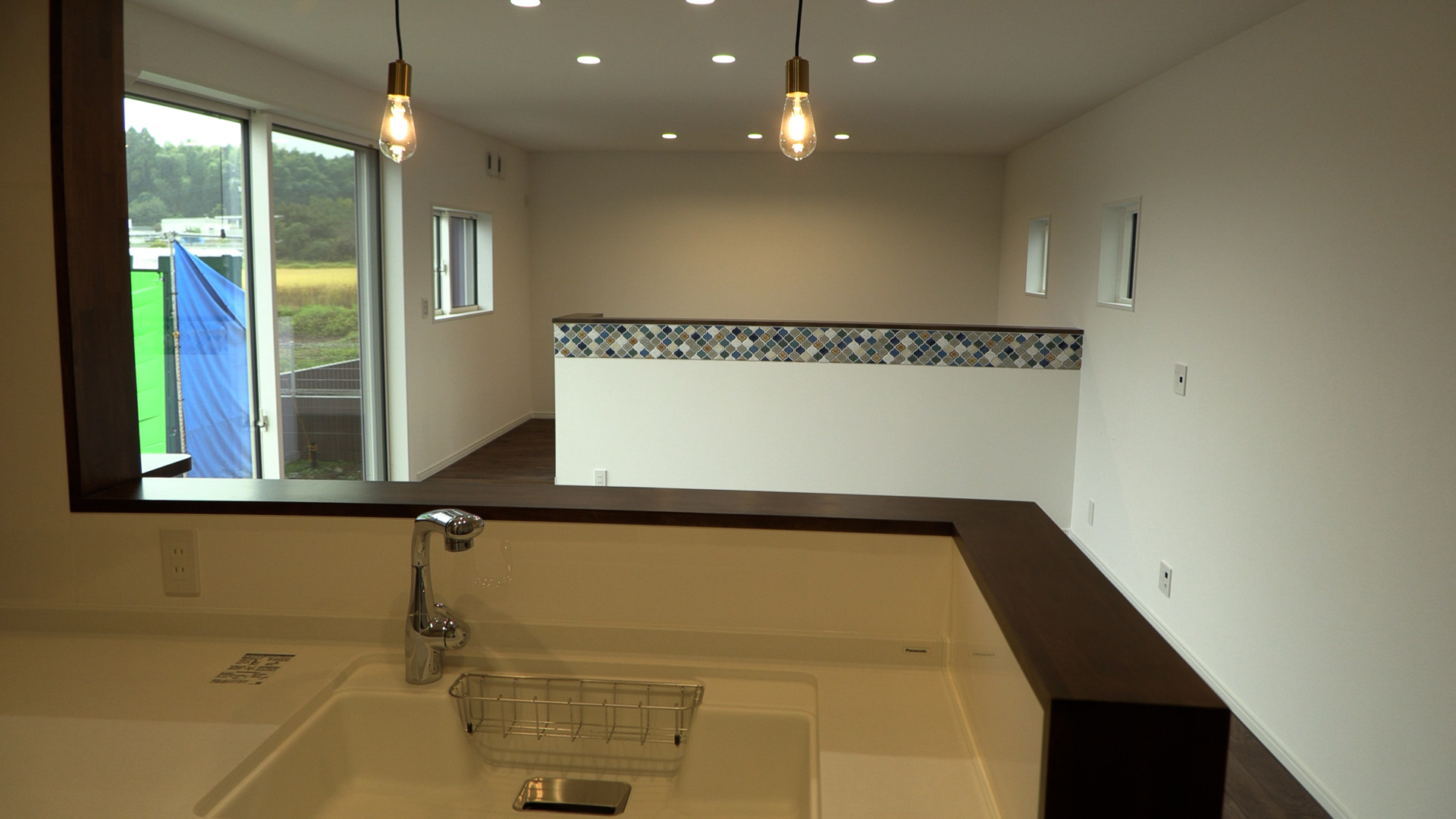 #031【平屋建】素敵なテラス・段上がりから贅沢な景色をたのしむ平屋【LibWork～リブワーク～】 | YouTube動画紹介 | 注文住宅は熊本・福岡・大分・佐賀・千葉のハウスメーカー ...