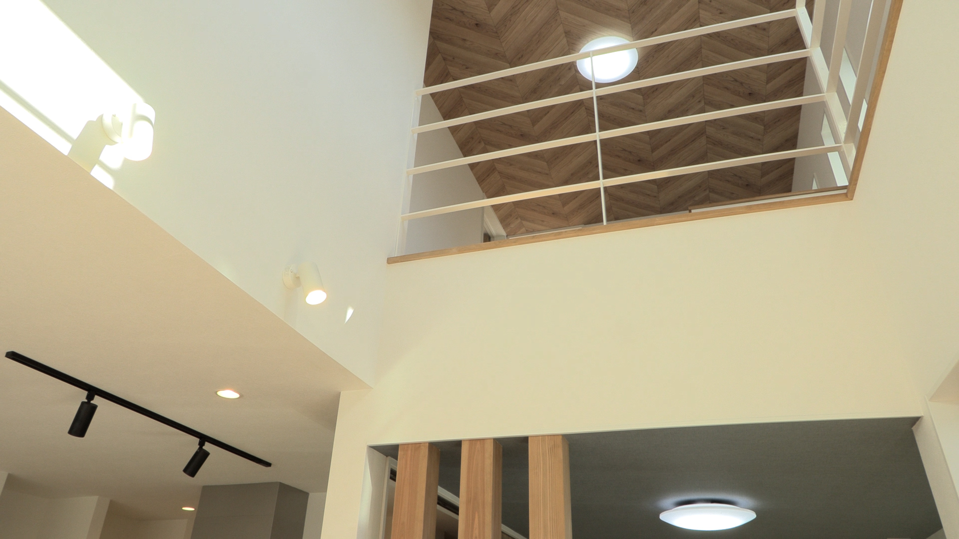 #034【2階建】回遊×3で生活動線ありすぎ！暮らしやすすぎる家【LibWork～リブワーク～】 | YouTube動画紹介 | 注文住宅は熊本・福岡・大分・佐賀・千葉のハウスメーカー【リブワーク】