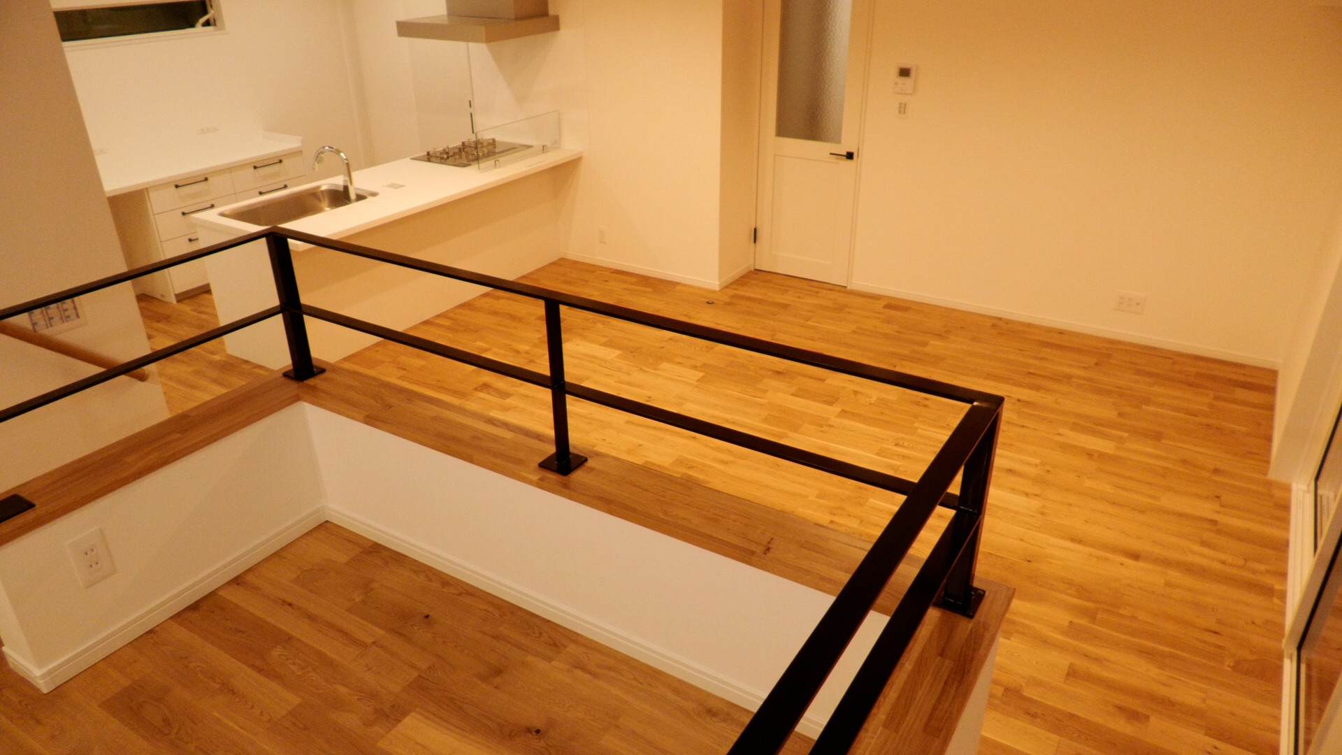 #114[2階建]驚愕の設備を搭載！ 中2階に付属した、子供が絶対喜ぶ秘密とは！【LibWork～リブワーク～】 | YouTube動画紹介 | 注文住宅は熊本・福岡・大分・佐賀・千葉のハウス ...