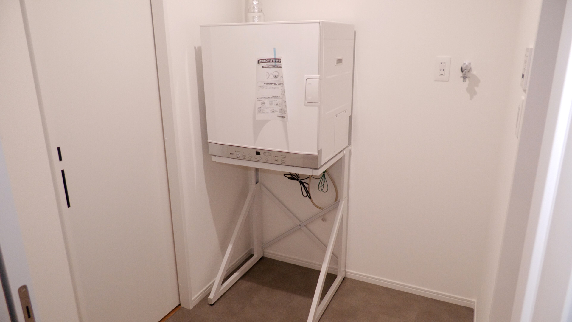 #114[2階建]驚愕の設備を搭載！ 中2階に付属した、子供が絶対喜ぶ秘密とは！【LibWork～リブワーク～】 | YouTube動画紹介 | 注文住宅は熊本・福岡・大分・佐賀・千葉のハウス ...