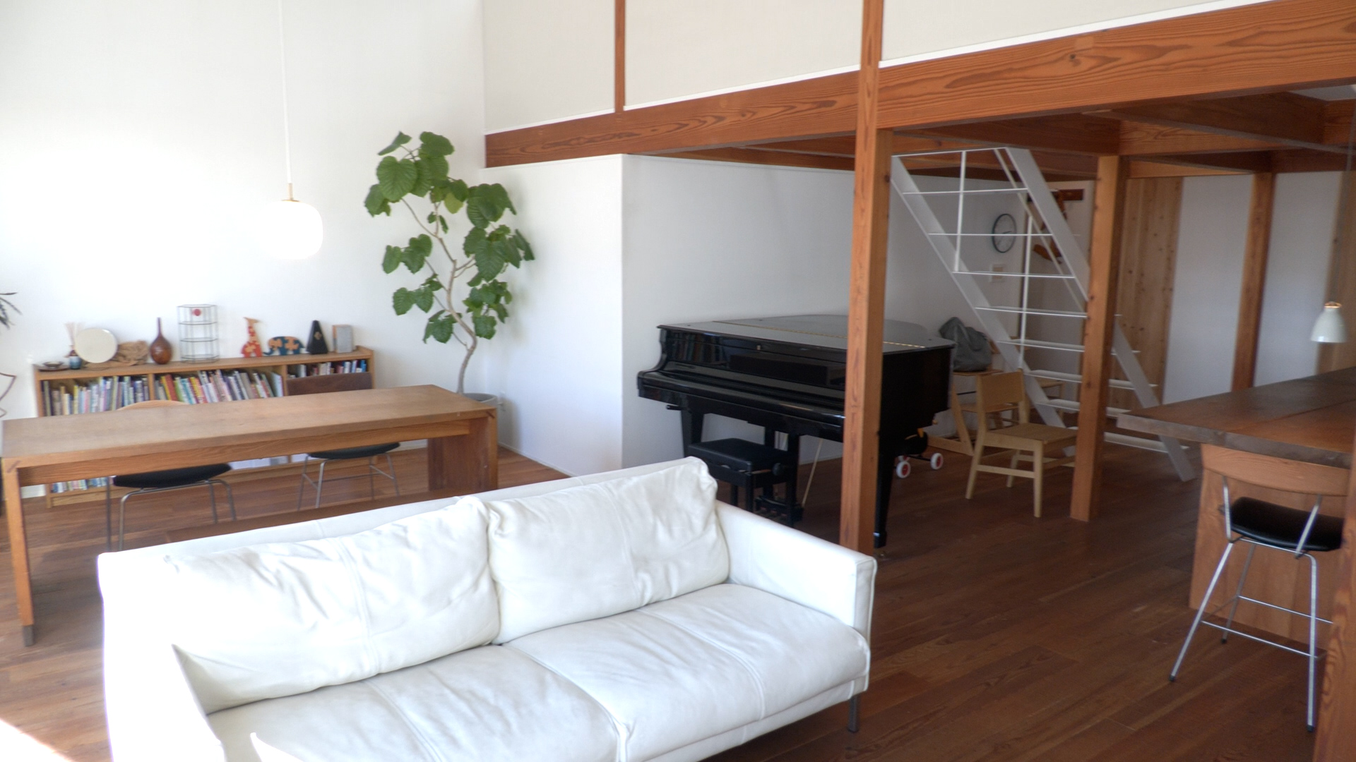 #157[2階建]絶対みんな平屋だと思う… でも2階建て！？【LibWork-リブワーク-】 | YouTube動画紹介 | 注文住宅は熊本・福岡・大分・佐賀・千葉のハウスメーカー【リブワーク】