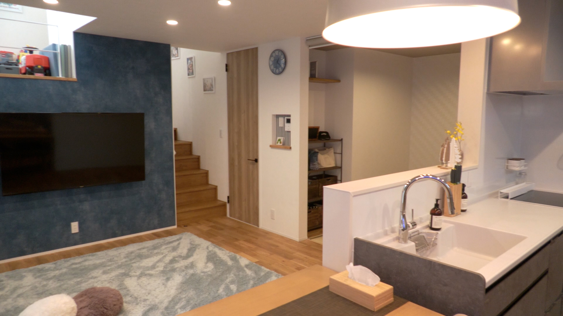 ＃164[2階建]驚きのランドリースペースがある、シェアハウス【LibWork～リブワーク～】 - リブワーク YouTube特設サイト