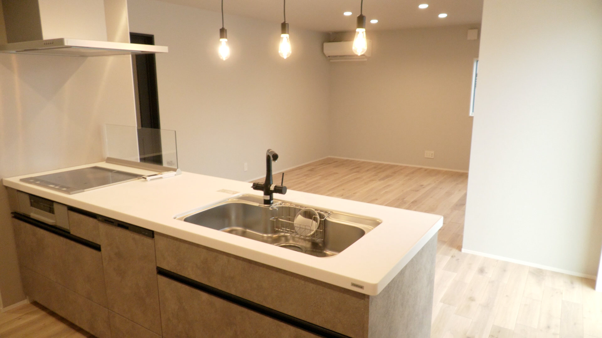 ♯186 「平屋」防音対策バッチリでプライバシーもバッチリ！？ 【LibWork～リブワーク～】 | YouTube動画紹介 | 注文住宅は熊本・福岡・大分・佐賀・千葉のハウスメーカー【リブワーク】